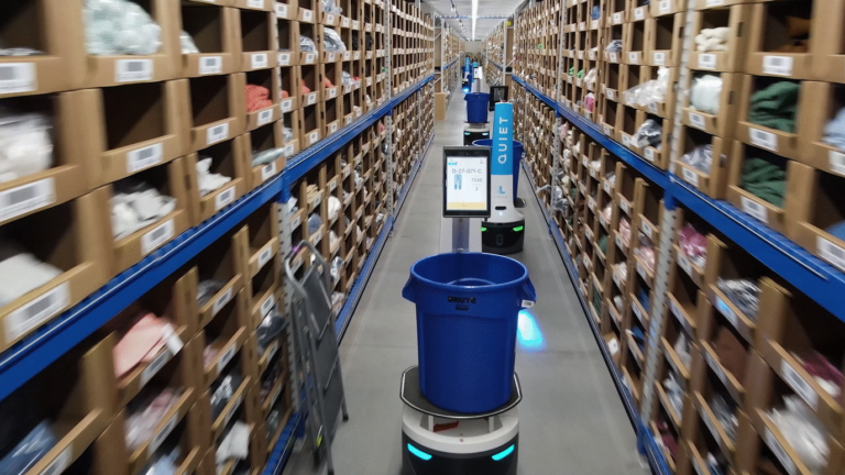Robotic Warehouse Future: Checklist | Locus Robotics Robotic Warehouse Future: Checklist | Locus Robotics