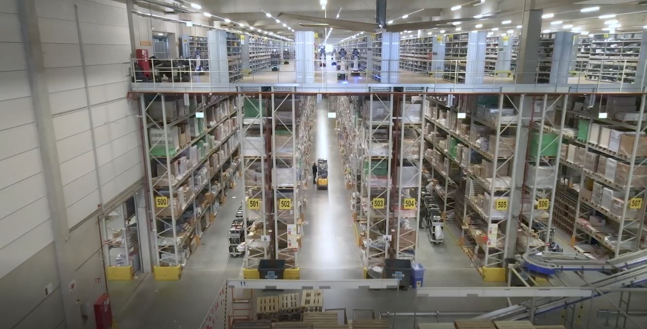 Locus Robotics Resource Library: eBooks, Infographics & More